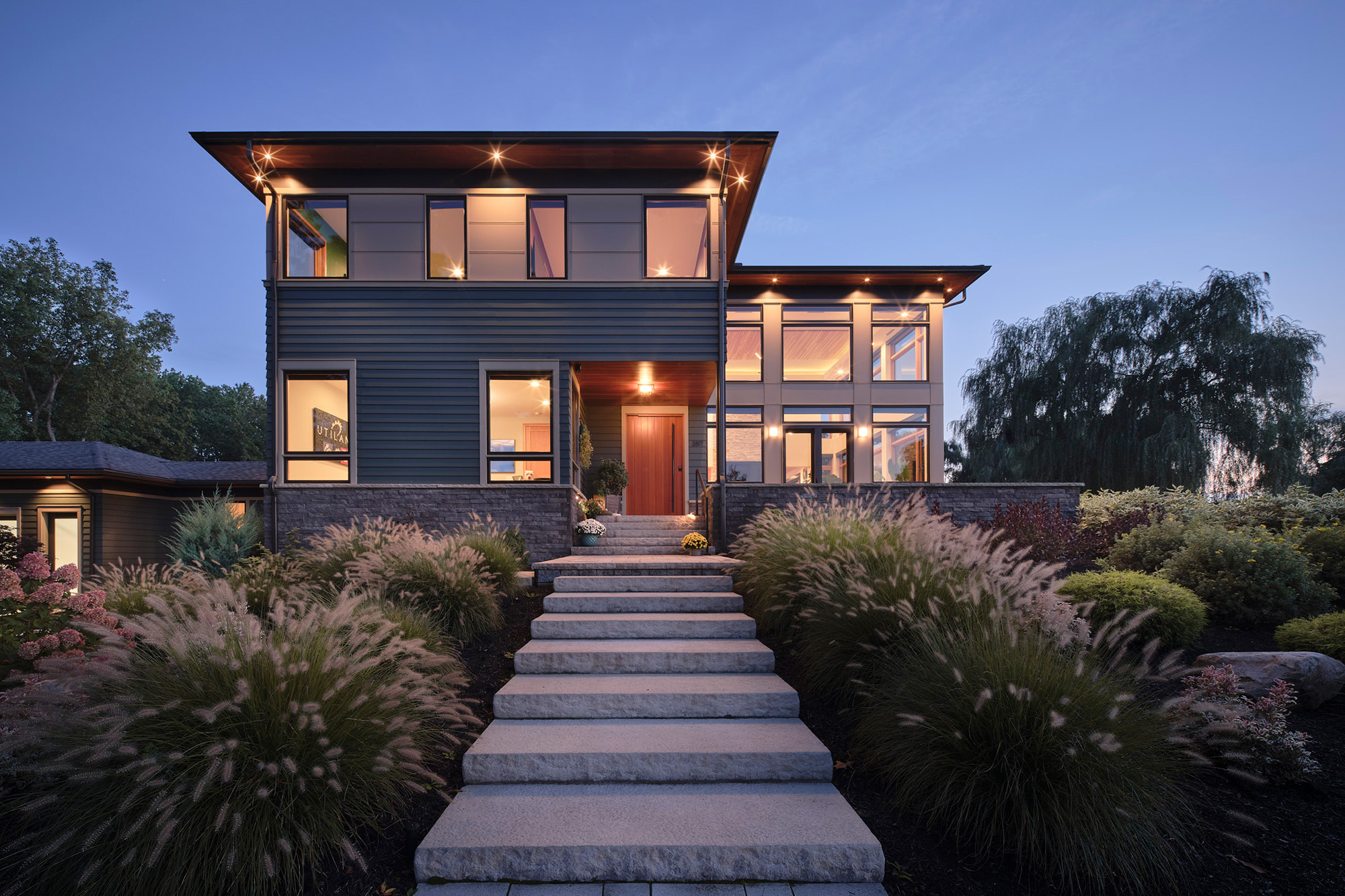 Loewen – Island Sash & Door